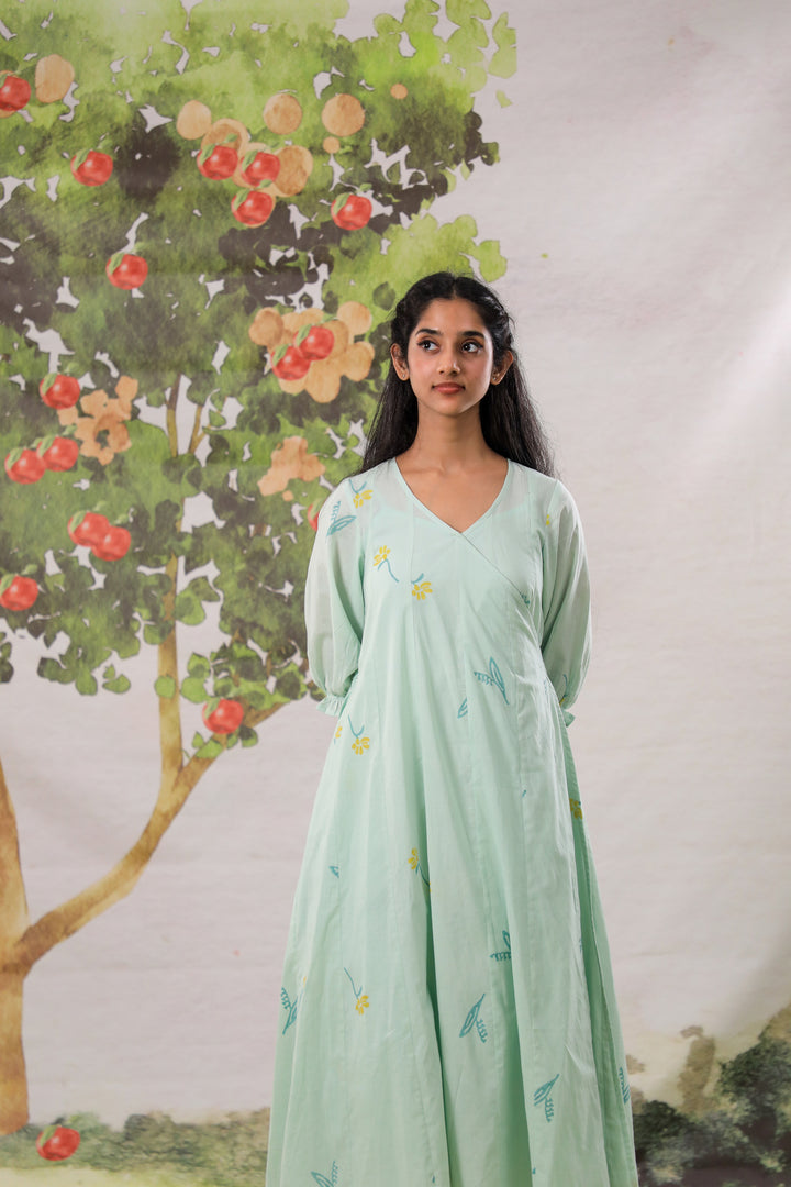 Every Dress has a Story to Tell – Pleatedstory